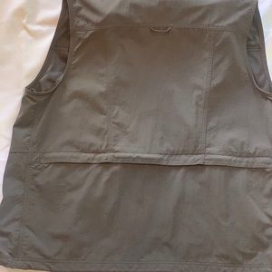 TravelSmith | Jackets & Coats | Travelsmith Voyager 5 Pocket Vest ...